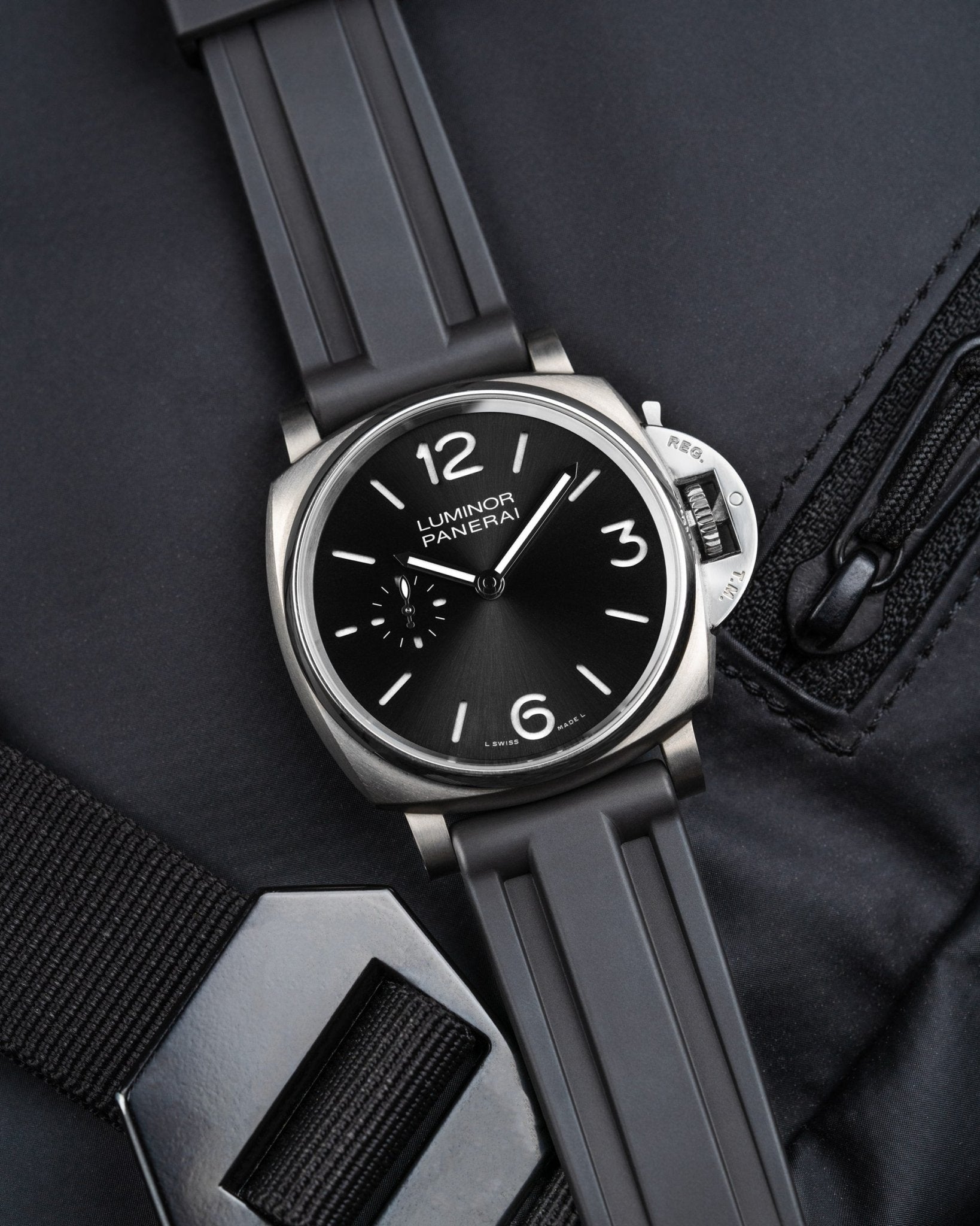 FKM Rubber Straps for Panerai Submersible | Wristbuddys.com